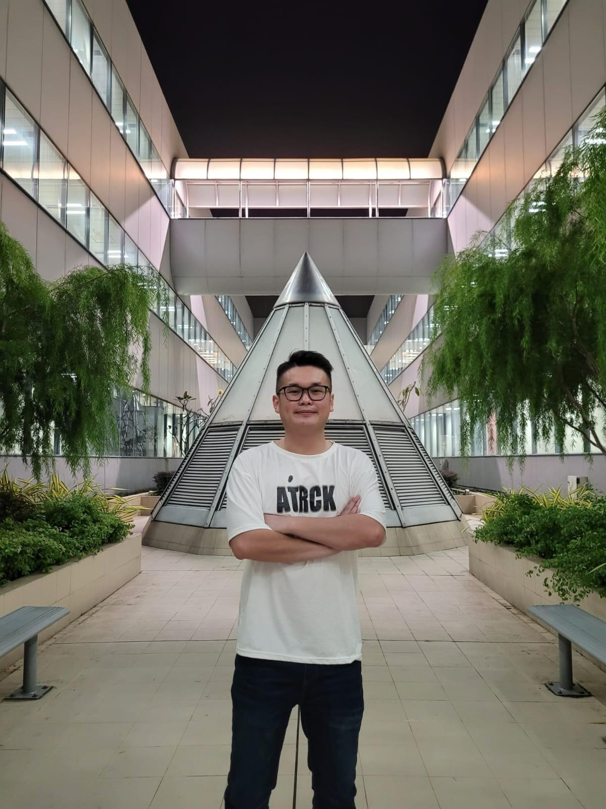 Current and Past Employees | Declarators